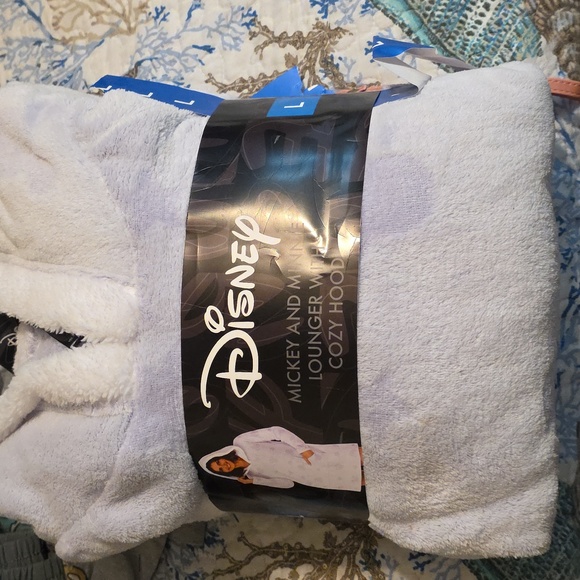 Disney | Intimates & Sleepwear | Disney Robe | Poshmark